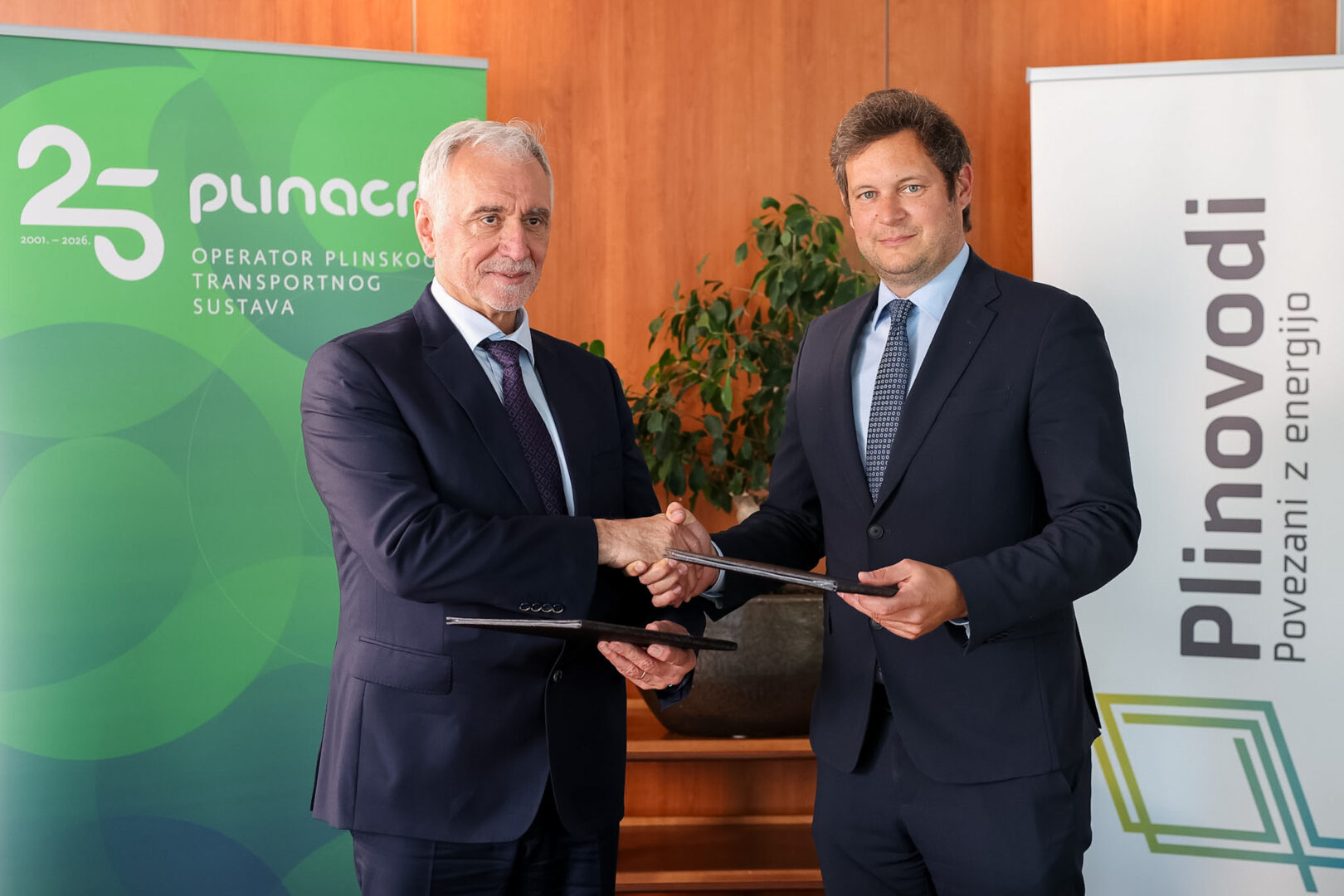 Slovenija in Hrvaška krepita plinsko povezavo prek Rogatca - Zelena ...